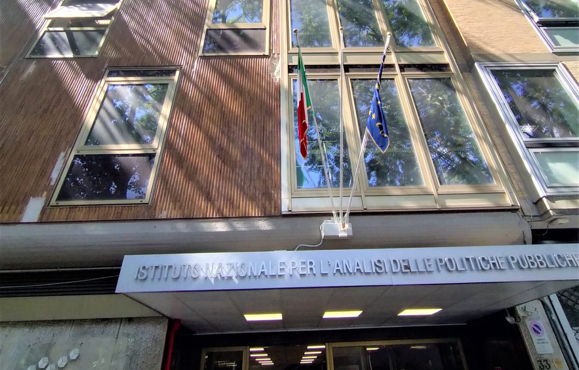 The new Italian Referencing Report of qualifications to the European ...